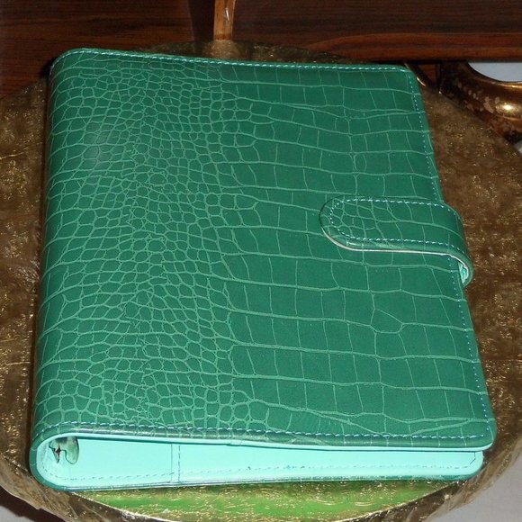 Portfolio | Office | Portfolio Notebookplanner Book | Poshmark